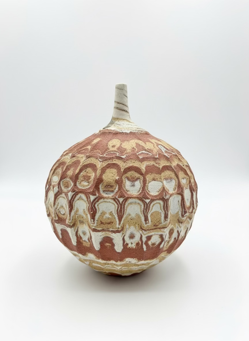 Handmade Agateware Carved Bottle by Sari Green – Raku Gallery